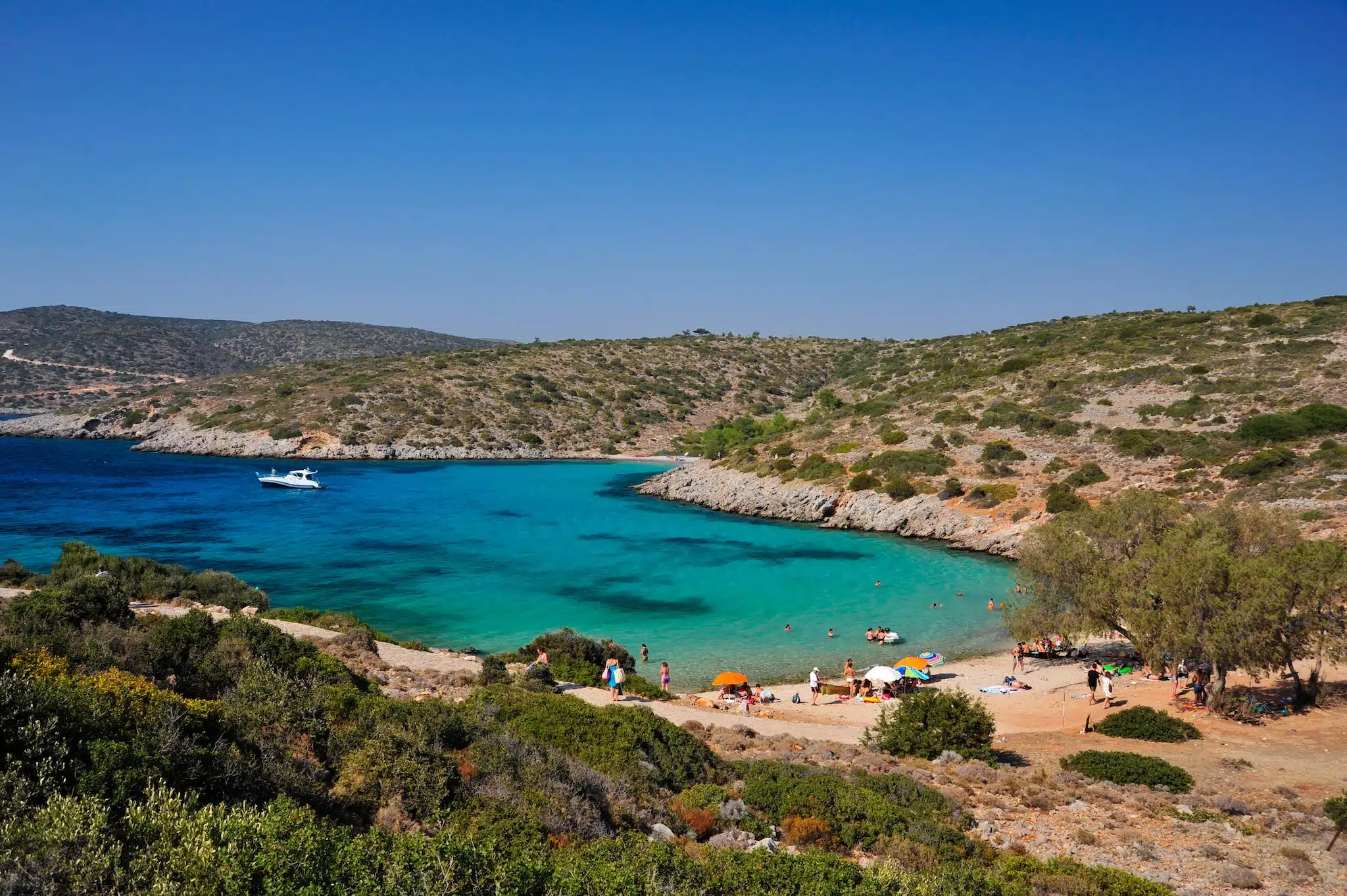 Chios authentique: villages du mastic et monastères byzantins