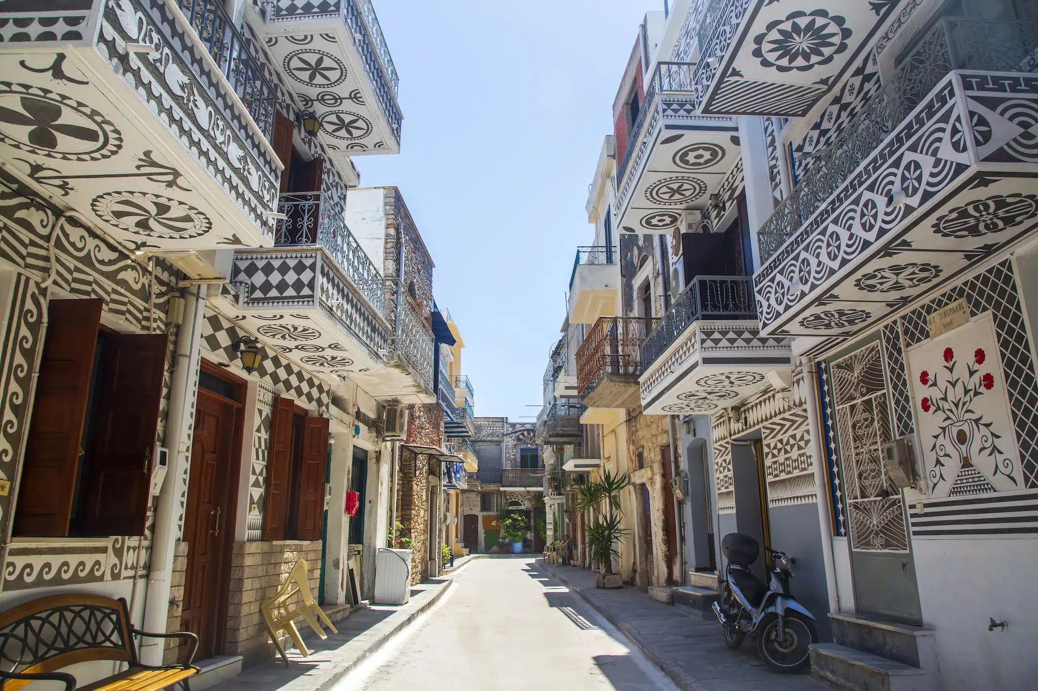 Chios authentique: villages du mastic et monastères byzantins