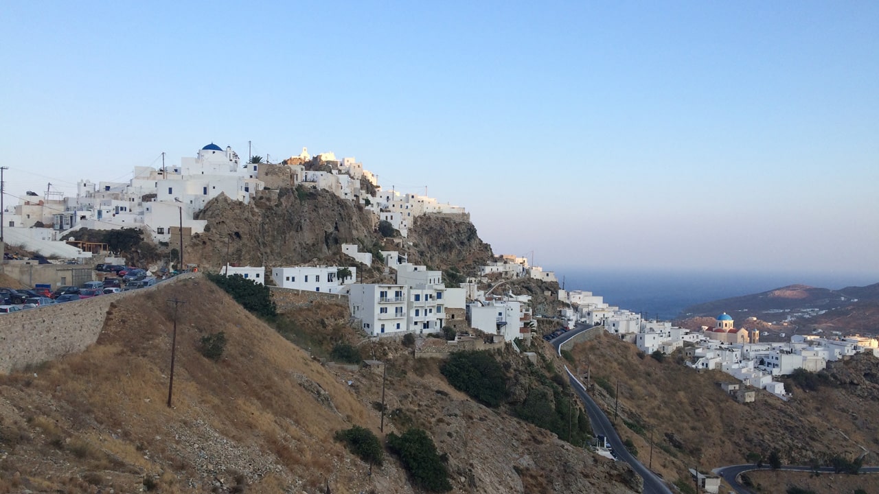 Serifos une ile authentique bordée de belles plages