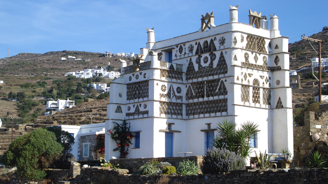 Tinos, une ile de beauté et d'espérance au charme authentique